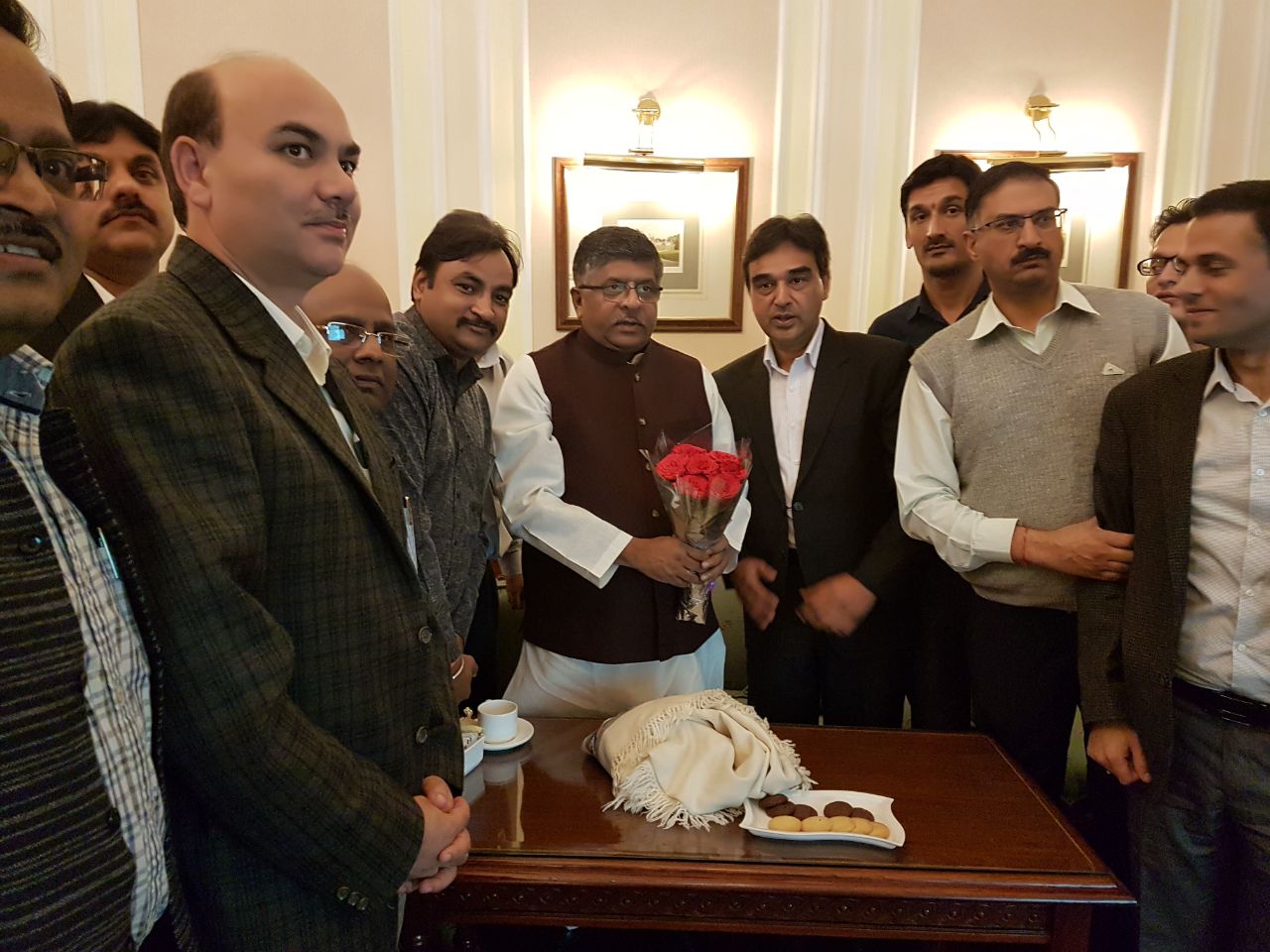 Honounrable Union Minister, MeitY, GoI Visits Shimla and Reviews NIC HP ...