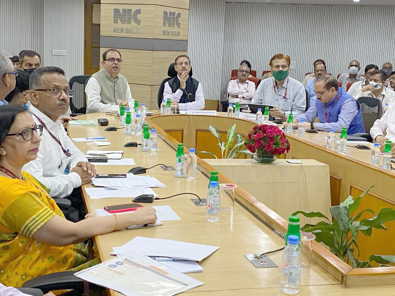 Visit of Shri Alkesh Kumar Sharma, IAS, Secretary (MeitY) to NIC ...
